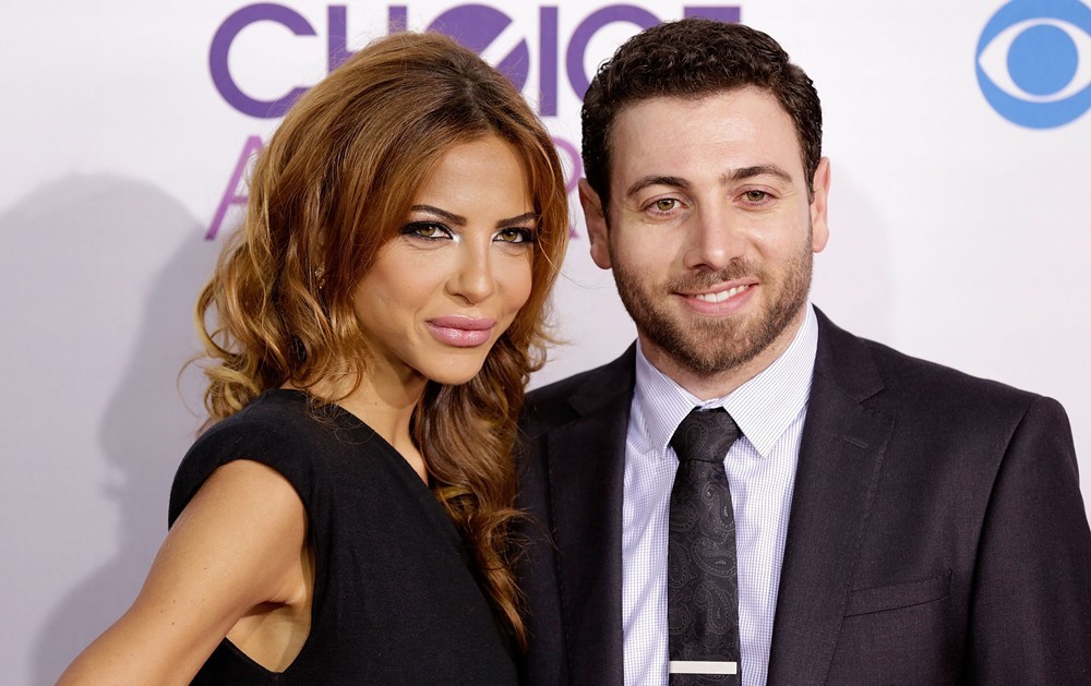 Hrach Titizian Picture 1 - People's Choice Awards 2013 - Red Carpet ...