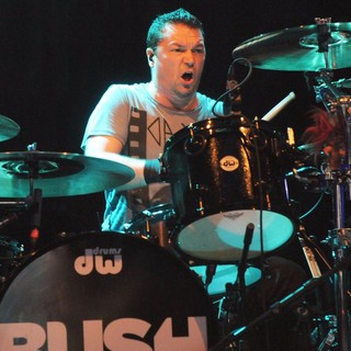 robin goodridge Picture 1 - Bush Performing on Stage