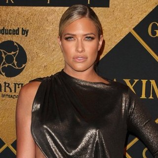 Kelly Kelly Pictures, Latest News, Videos.