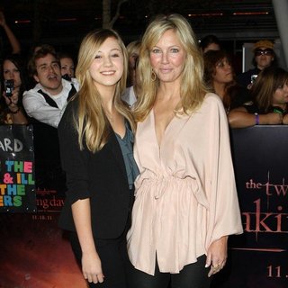 Ava Sambora Picture 13 - This Is 40 - Los Angeles Premiere - Arrivals