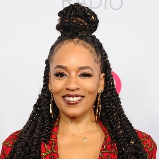 MELYSSA FORD STILL GOT IT - Page 3