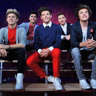 One Direction's Wax Figures Unveiled in Madame Tussauds London