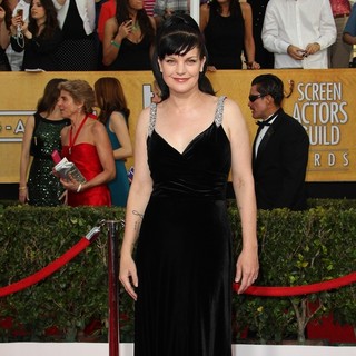 'NCIS' Star Pauley Perrette Engaged to Cameraman Michael Bosman