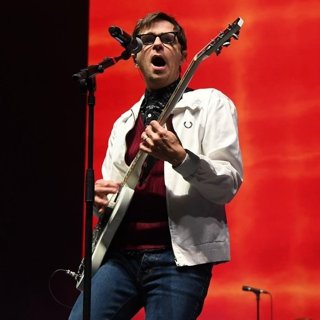 Weezer Picture 1 - 1995 MTV Video Music Awards