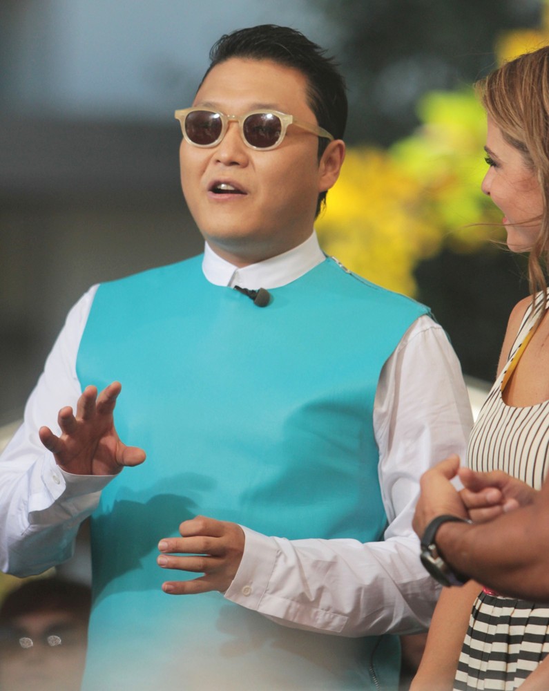 PSY Picture 23 - PSY Performs Gangnam Style Live as Part of NBC's Today ...