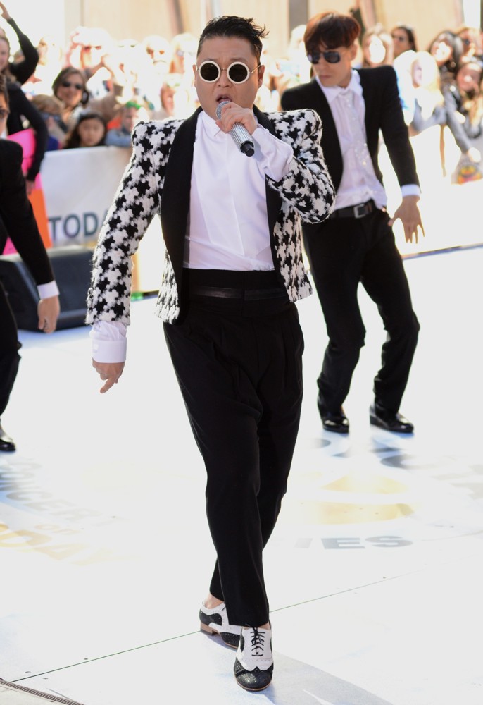 PSY Picture 1 - PSY Performing Live as Part of NBC's Today Show Concert ...