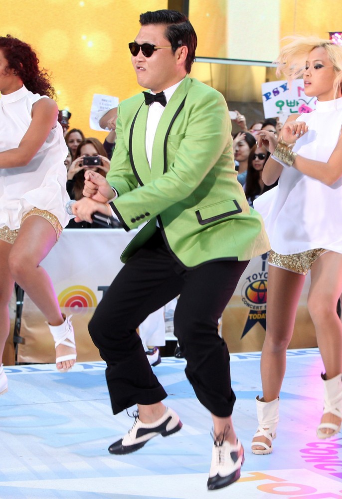 PSY Picture 21 - PSY Performs Gangnam Style Live as Part of NBC's Today ...