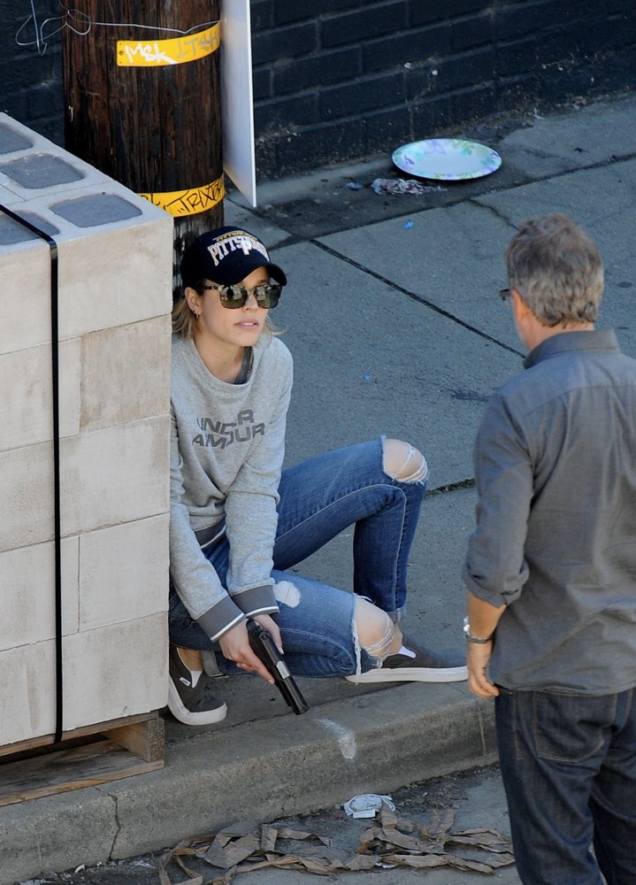 Filming Season Two of True Detective - Picture 30