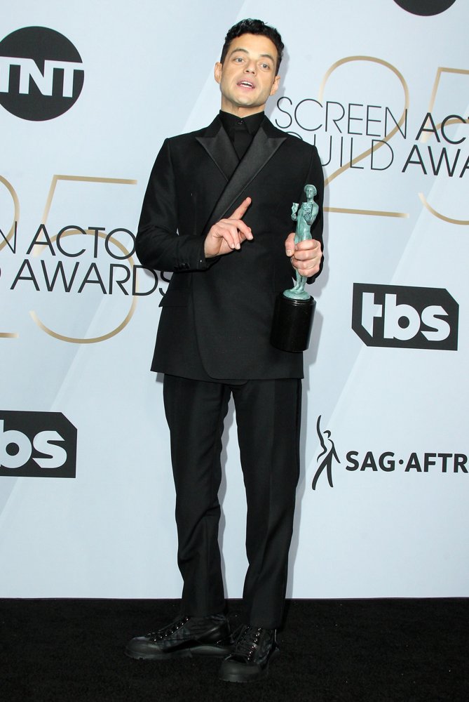 rami-malek Picture 1 - 25th Annual Screen Actors Guild Awards - Press Room
