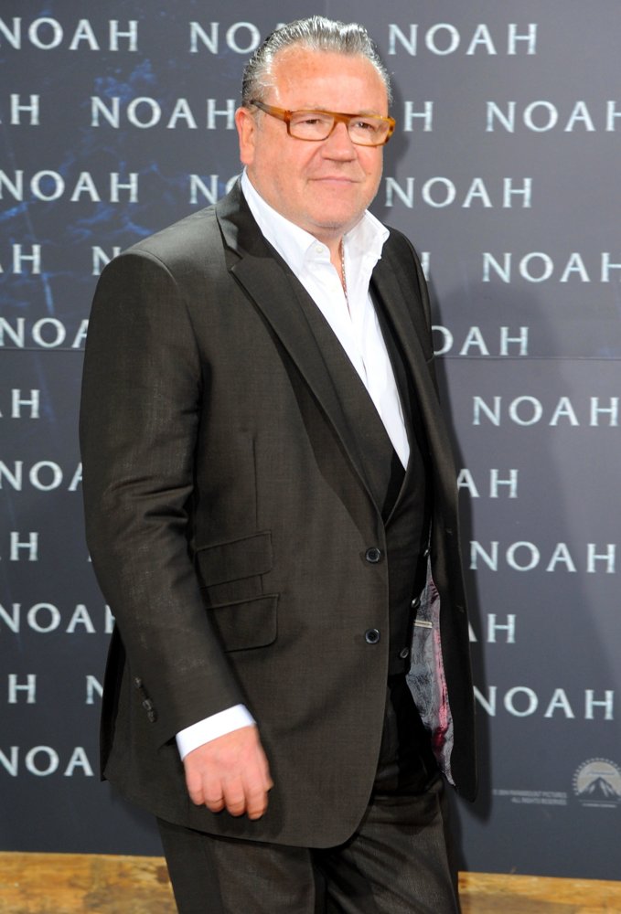 ray-winstone Picture 1 - German Premiere of Noah