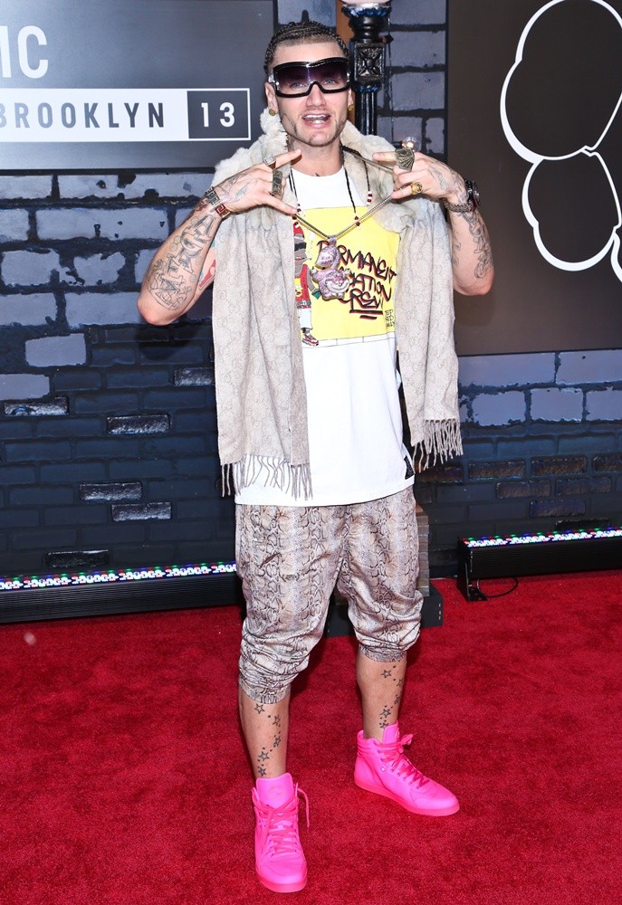 Riff Raff Picture 1 - 2013 MTV Video Music Awards - Arrivals