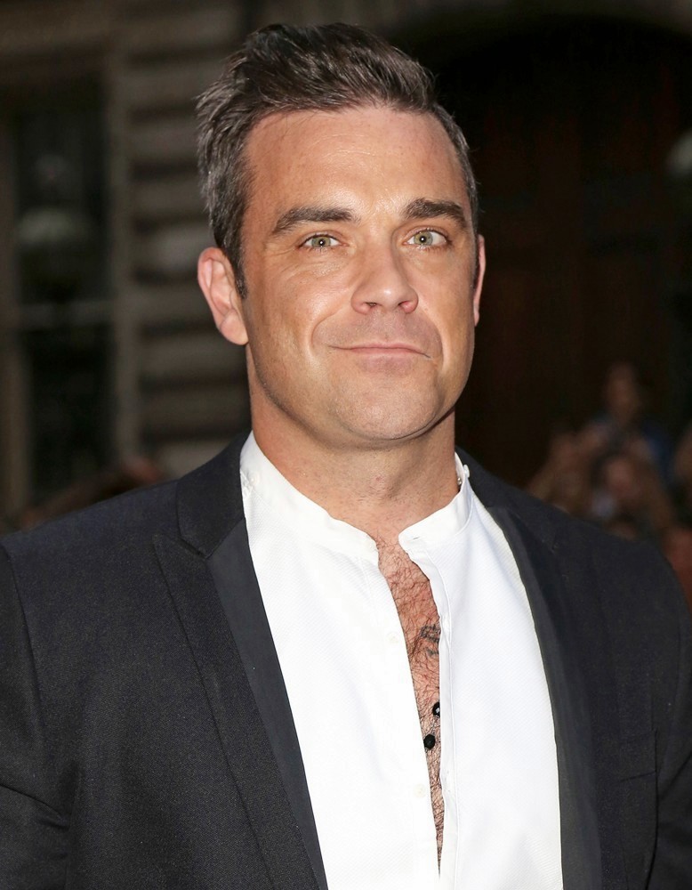 Robbie Williams Picture 1 - The GQ Men of The Year Awards 2012 - Arrivals