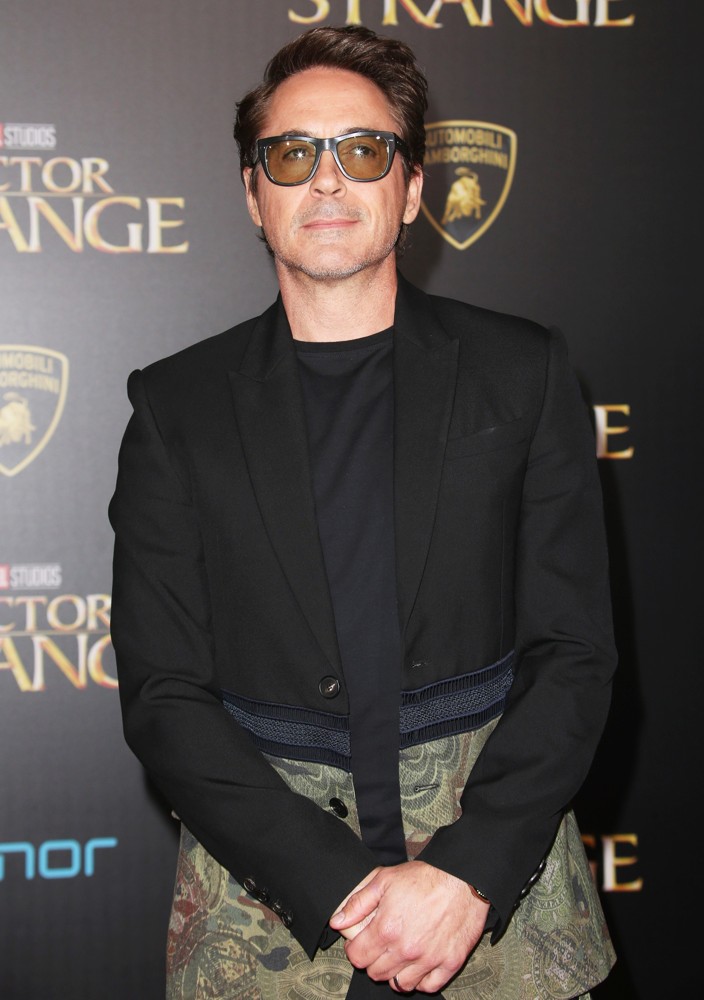 Robert Downey Jr. Picture 1 - Premiere of Disney and Marvel Studios ...