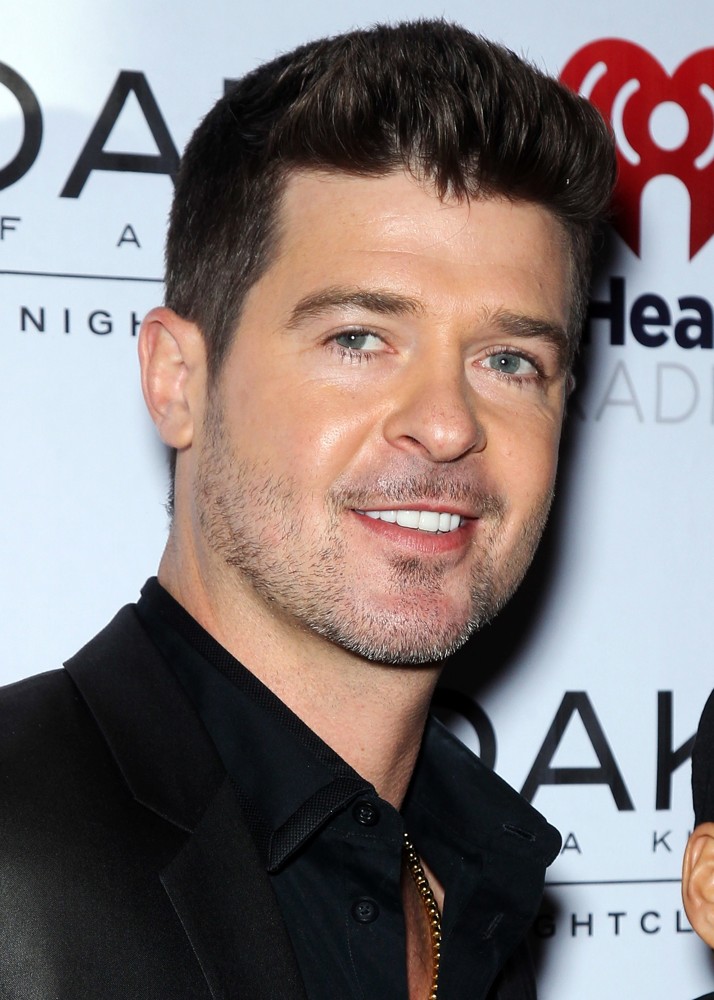 Robin Thicke Pictures - Gallery 8 with High Quality Photos