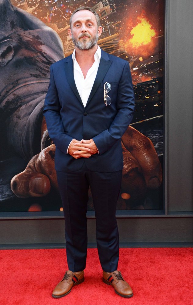 Skyscraper Premiere - Picture 1