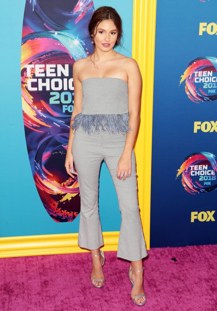 Ronni Hawk Picture 1 - World Premiere of Walt Disney's The Jungle Book ...