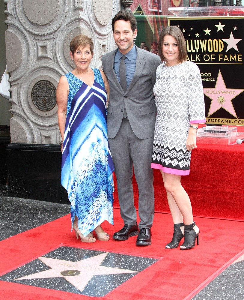Paul-rudd Picture 127 - Paul Rudd Honored with A Star on The Hollywood ...