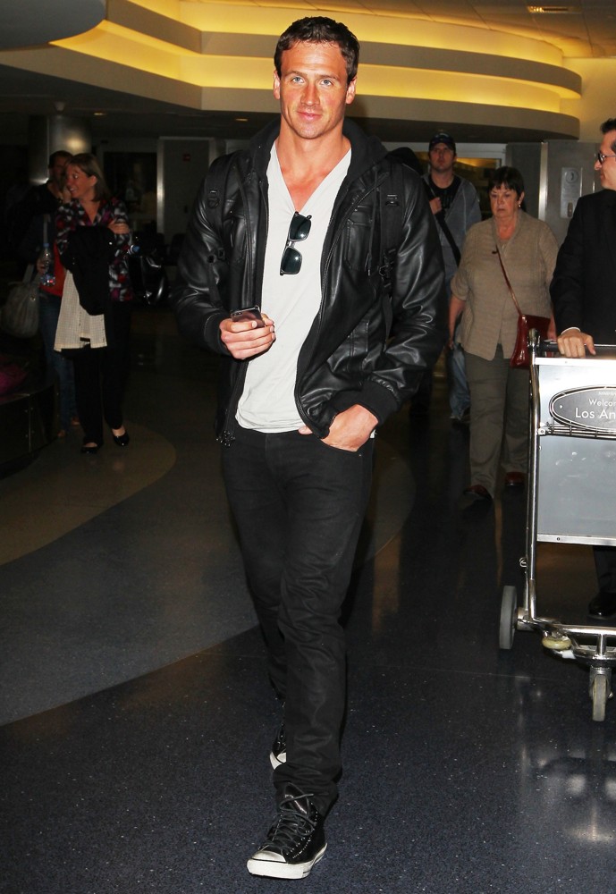 ryan-lochte Picture 1 - Ryan Lochte Arrives at Los Angeles ...