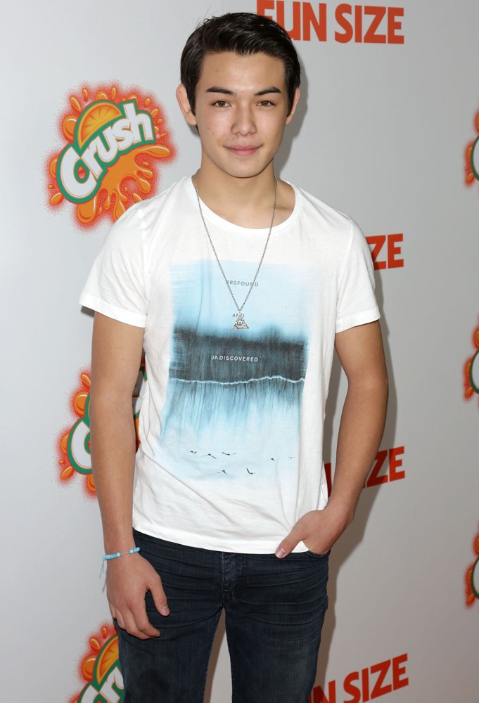Ryan Potter Picture 1 - The Premiere of Paramount Pictures' Fun Size ...