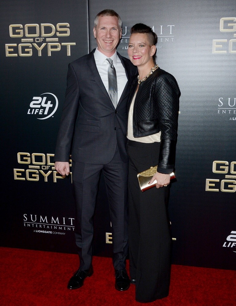 matt-sazama Picture 1 - Gods of Egypt New York Premiere - Red Carpet ...