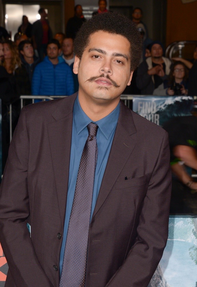 Seth Troxler Picture 1 - The Los Angeles Premiere of Point Break - Arrivals