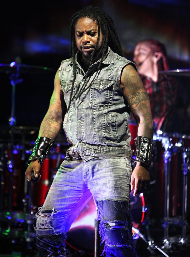 Sevendust Pictures, Latest News, Videos.