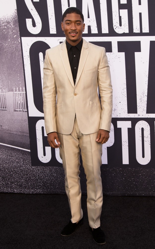 Sheldon Smith Picture 1 - World Premiere of Universal Pictures ...