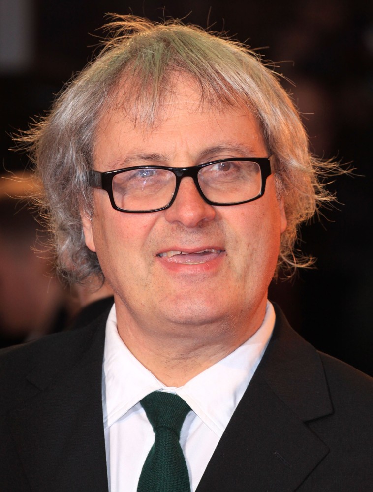 Simon Curtis Picture 1 - War Horse - UK Film Premiere - Arrivals