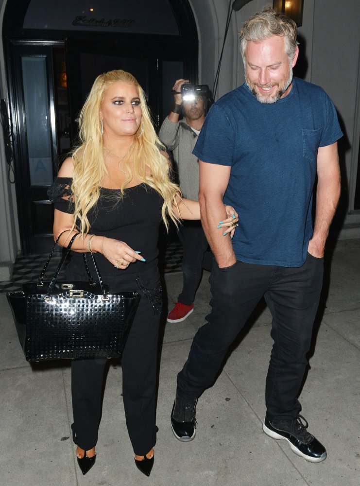 Jessica Simpson Picture 1 - Jessica Simpson Celebrates Eric Johnson's ...