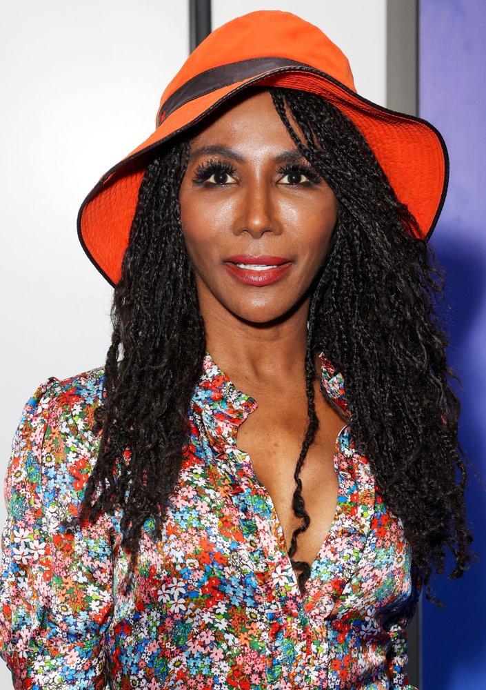 sinitta Picture 23 - The Hunger Games: Mockingjay, Part 1 World ...