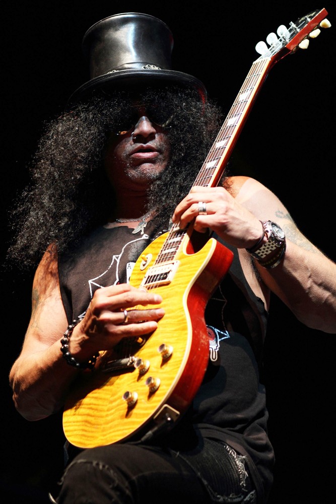Slash Picture 83 - Slash Performing at Hisense Arena