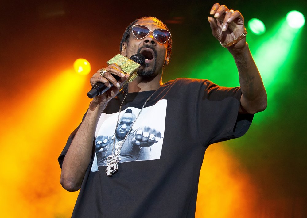 Snoop Dogg Picture 230 - Snoop Dogg Performs Live