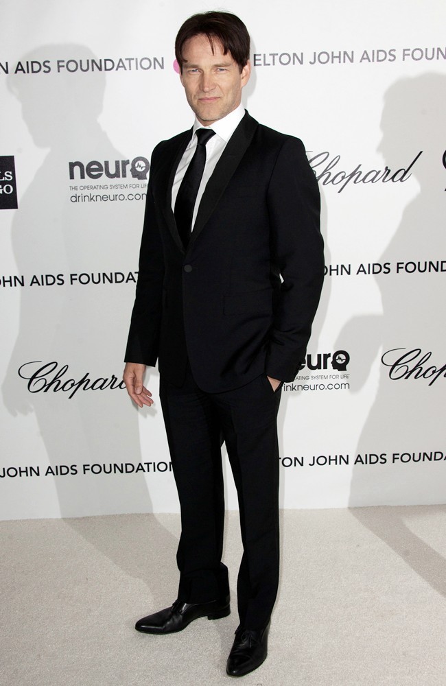 Elton John Picture 1 - The 20th Annual Elton John AIDS Foundation's ...