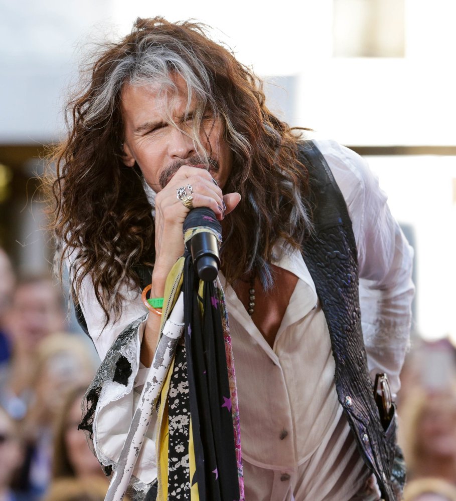Steven Tyler Pictures, Latest News, Videos.