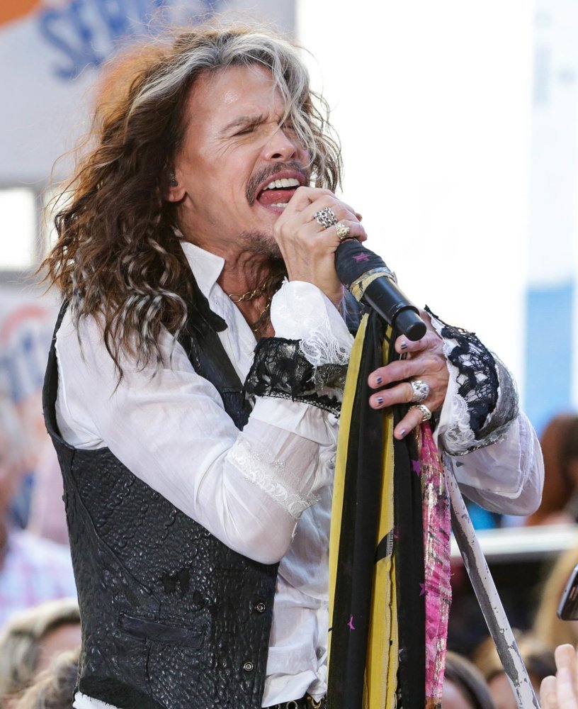Steven Tyler Picture 1 - Steven Tyler Performs on NBC's The Today Show