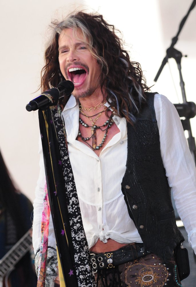 Steven Tyler Picture 1 - Steven Tyler Performs on NBC's The Today Show