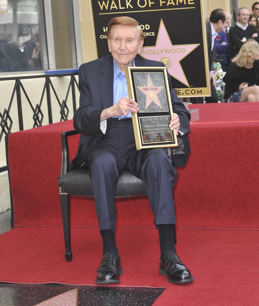sumner-redstone Picture 1 - Sumner Redstone is Honored with A Star on ...