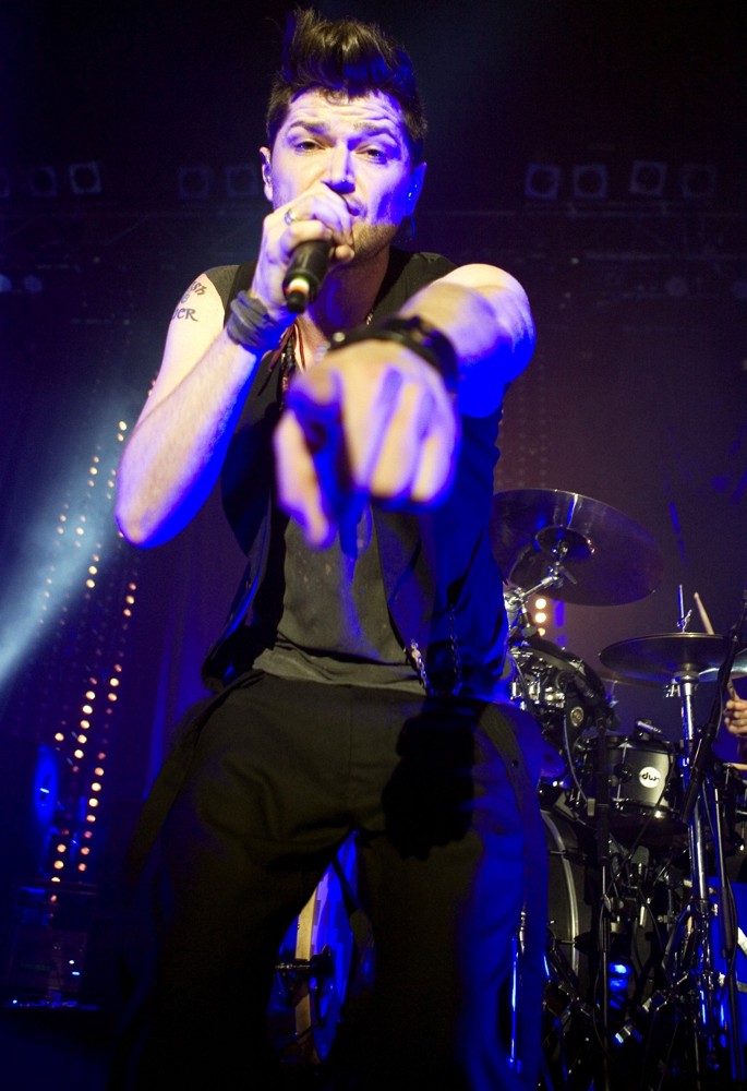 Danny O'Donoghue Picture 25 - The Script Perform Live
