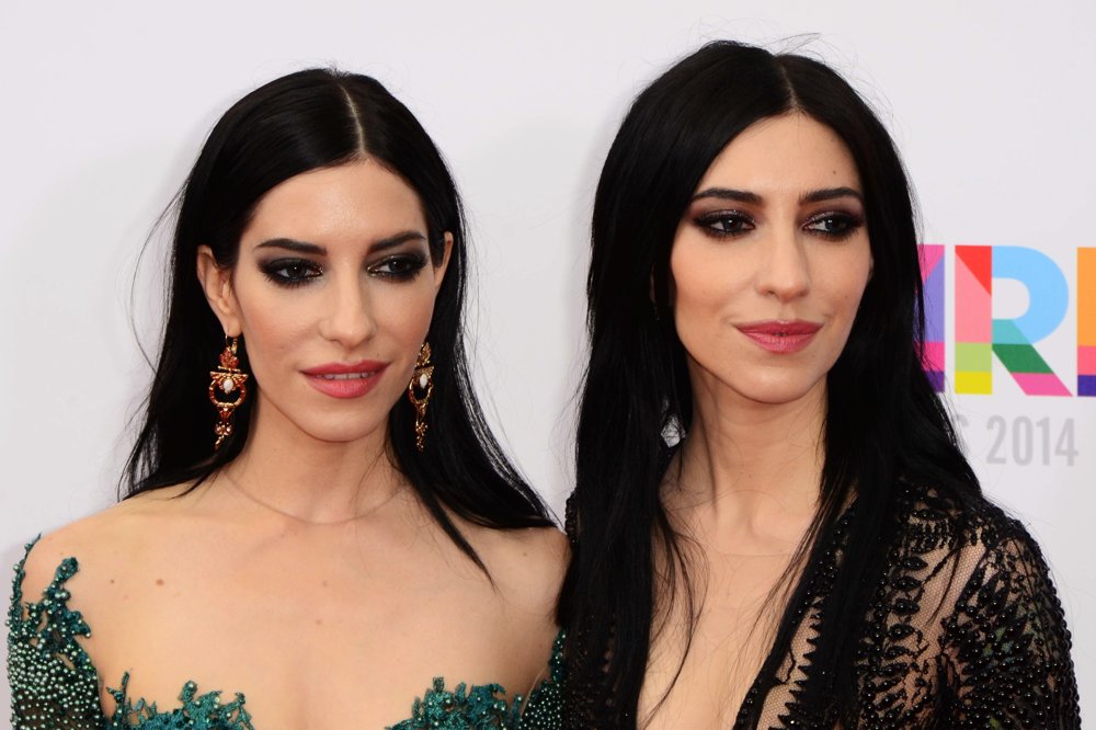 the-veronicas Picture 1 - 28th Annual ARIA Awards - Arrivals
