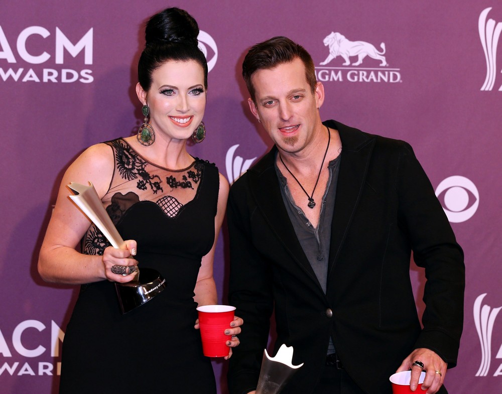 thompson-square Picture 1 - 48th Annual ACM Awards - Press Room