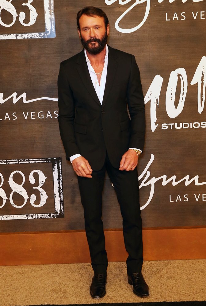 Tim McGraw Pictures with High Quality Photos