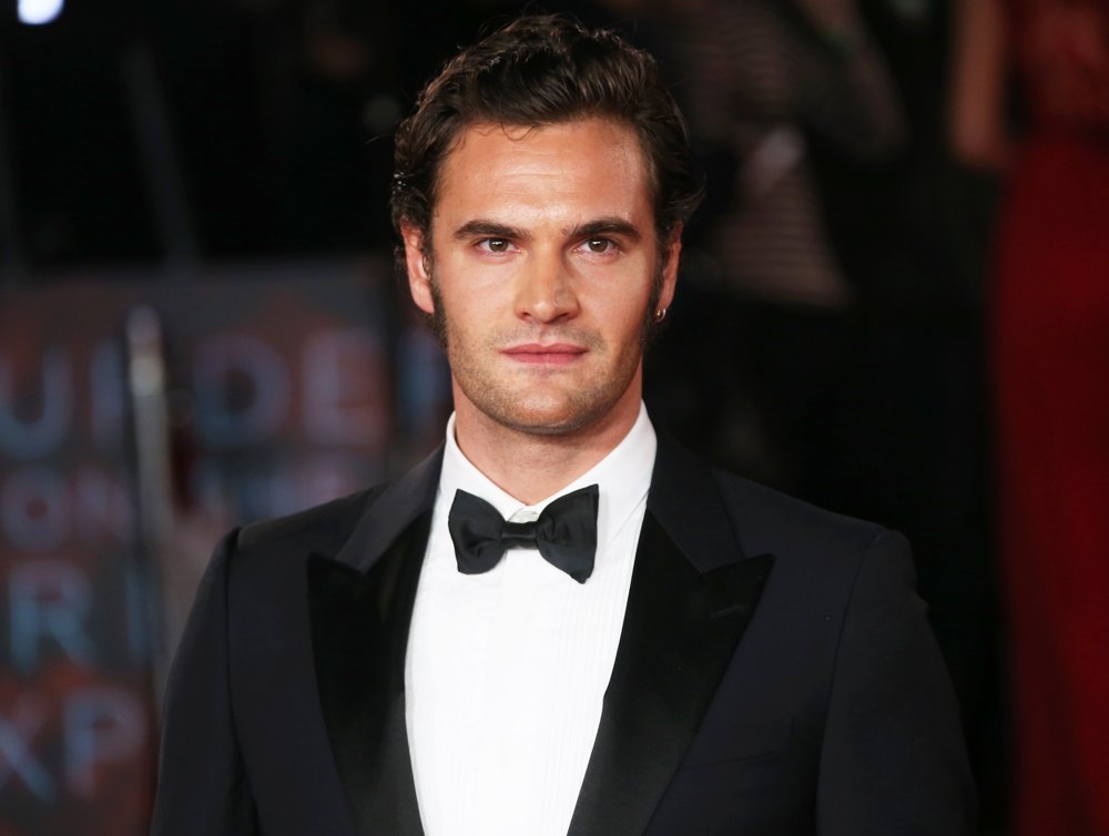 tom-bateman Picture 1 - Murder on the Orient Express World Premiere ...