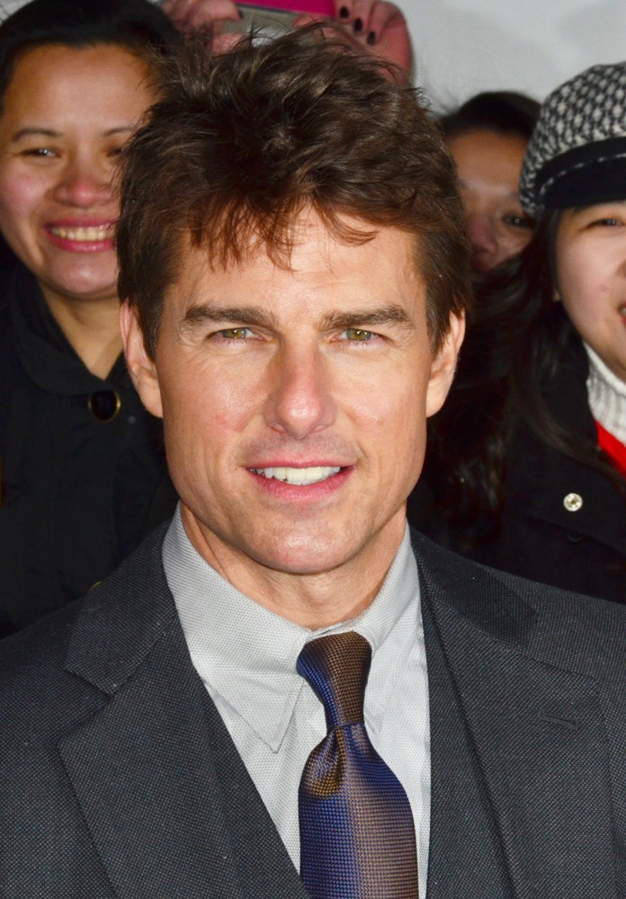 Tom Cruise Picture 239 - Oblivion UK Film Premiere - Arrivals