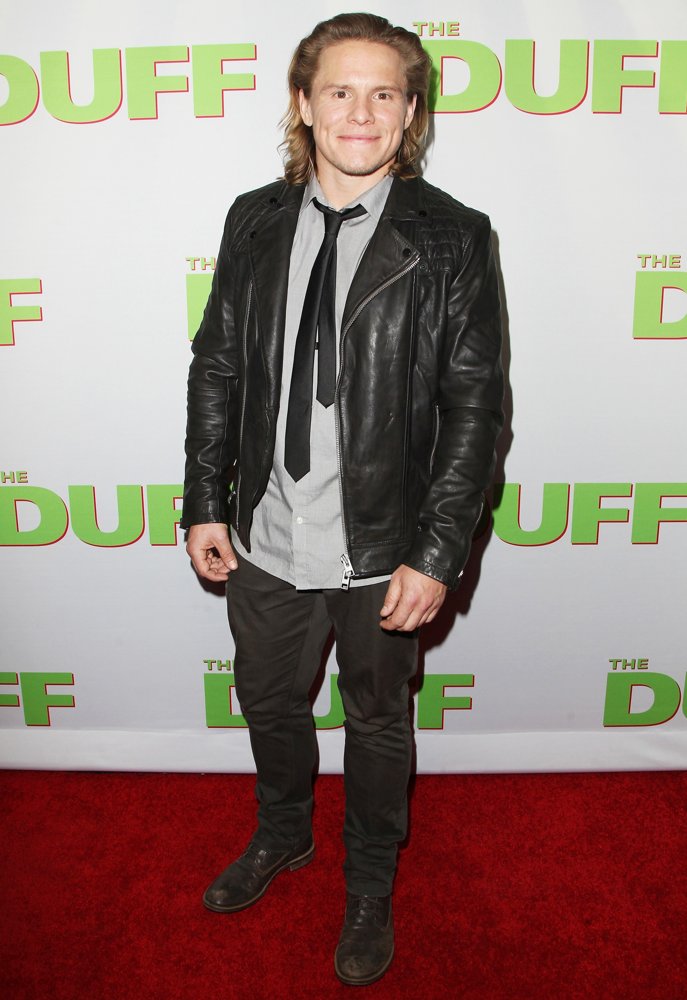 tony-cavalero Picture 1 - Los Angeles Fan Screening of The DUFF - Red ...