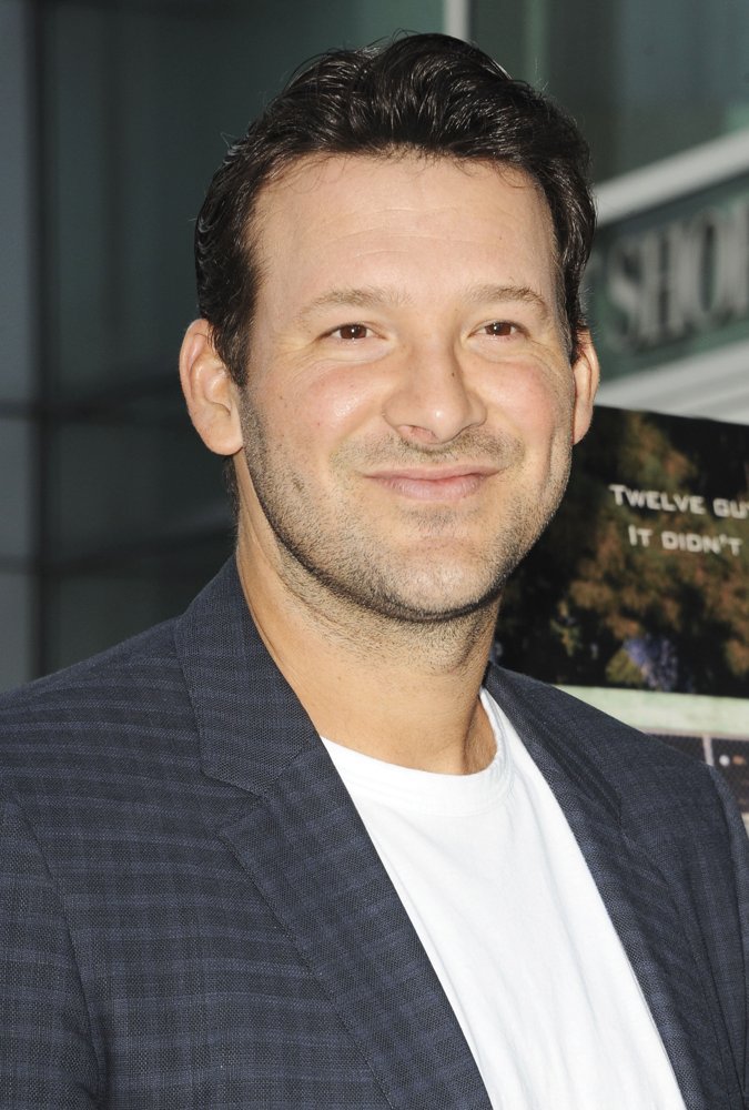Tony Romo Picture 20 - Final NFL Pro Bowl Practice