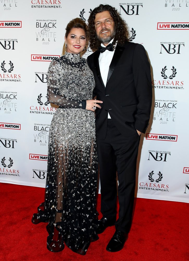 shania-twain Picture 1 - Nevada Ballet Theatre Black and White Ball 2020