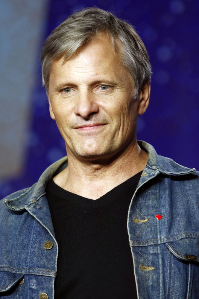 Viggo Mortensen Picture 43 - 89th Annual Academy Awards - Arrivals