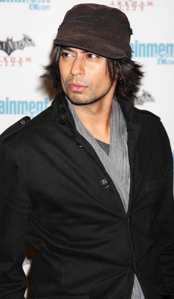 Vik Sahay Picture 1 - Comic Con 2011 Day 3 - Entertainment Weekly Party ...