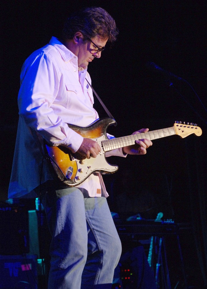 Vince Gill Picture 14 - 54th Annual GRAMMY Awards - Arrivals