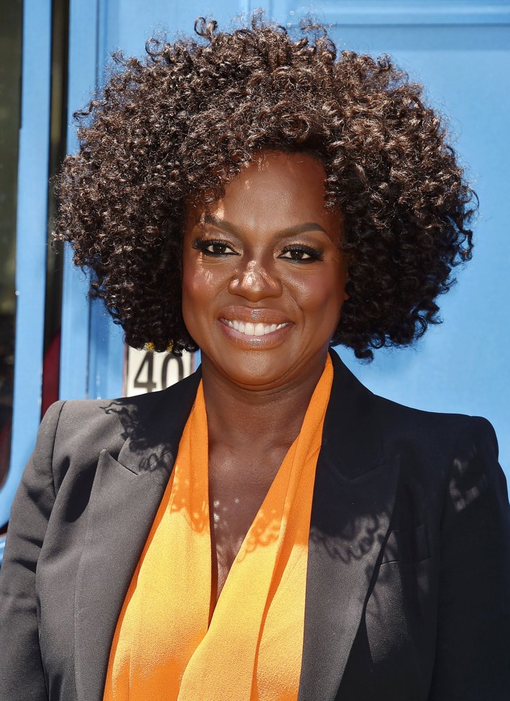 Viola Davis Picture 1 - Premiere of The Angry Birds Movie 2